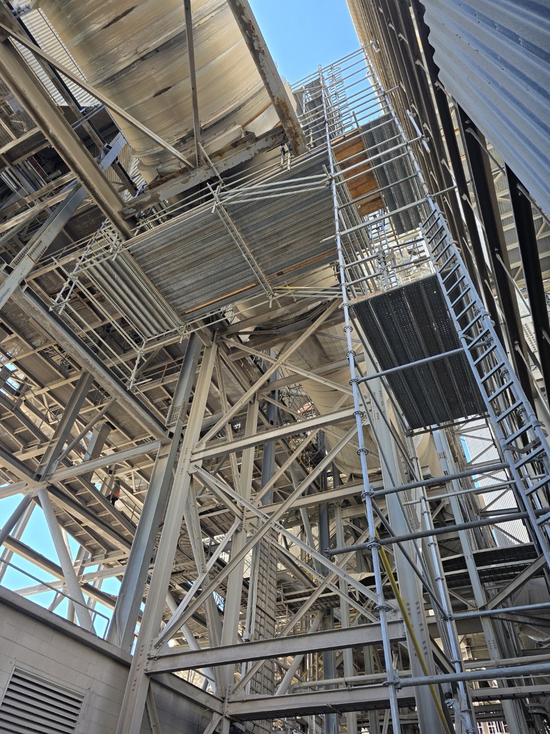 Tower Scaffolding and Insulation